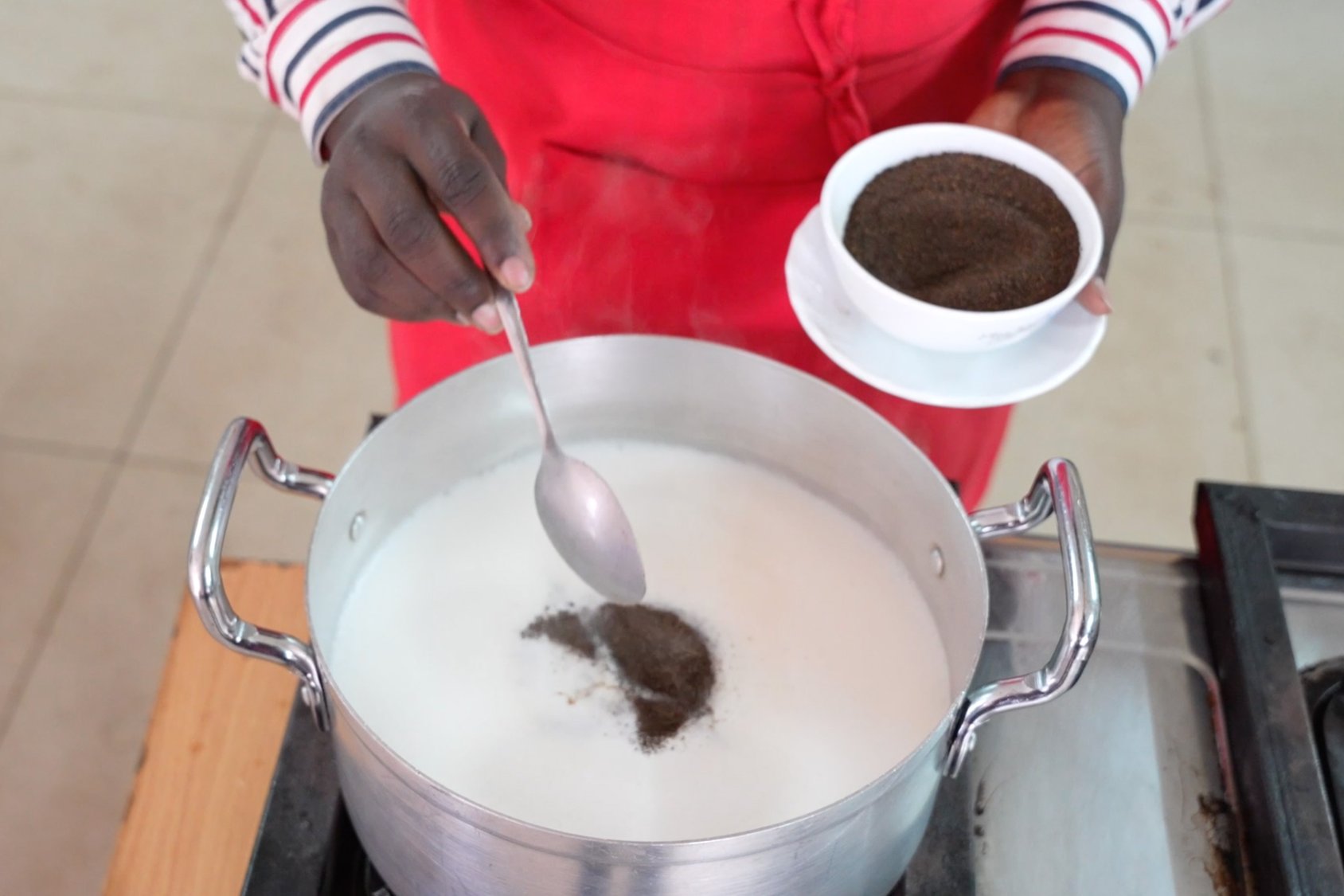 How to Make Kenyan Tea